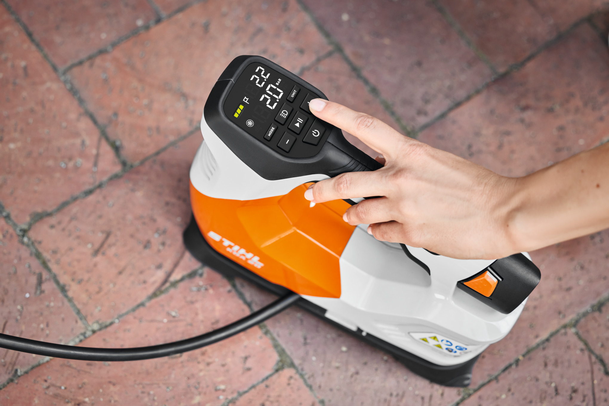 KOA 20 Battery Air Inflator Skin Only | STIHL Australia